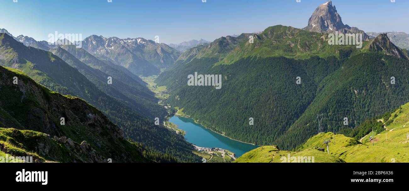 Laruns hi-res stock photography and images - Alamy