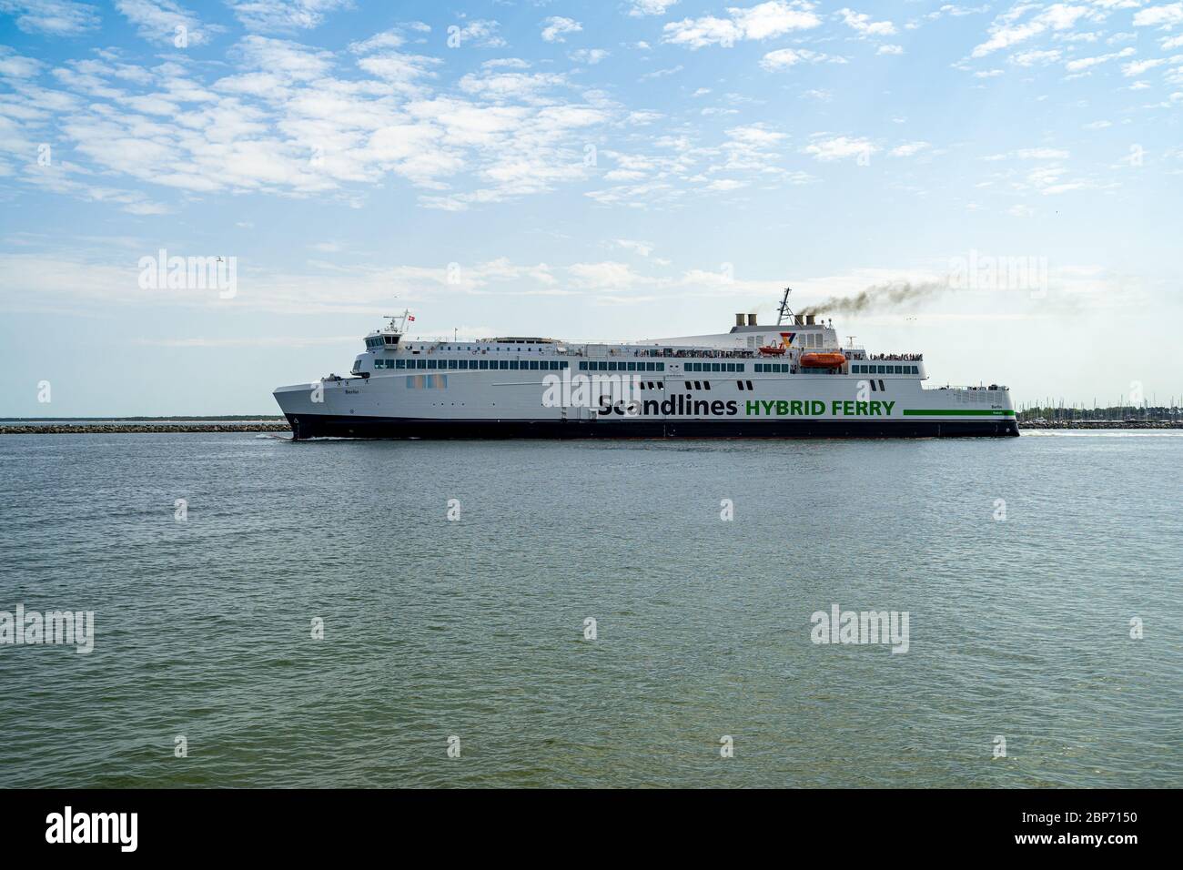 Scandlines ferry in port rostock hi-res stock photography and images ...