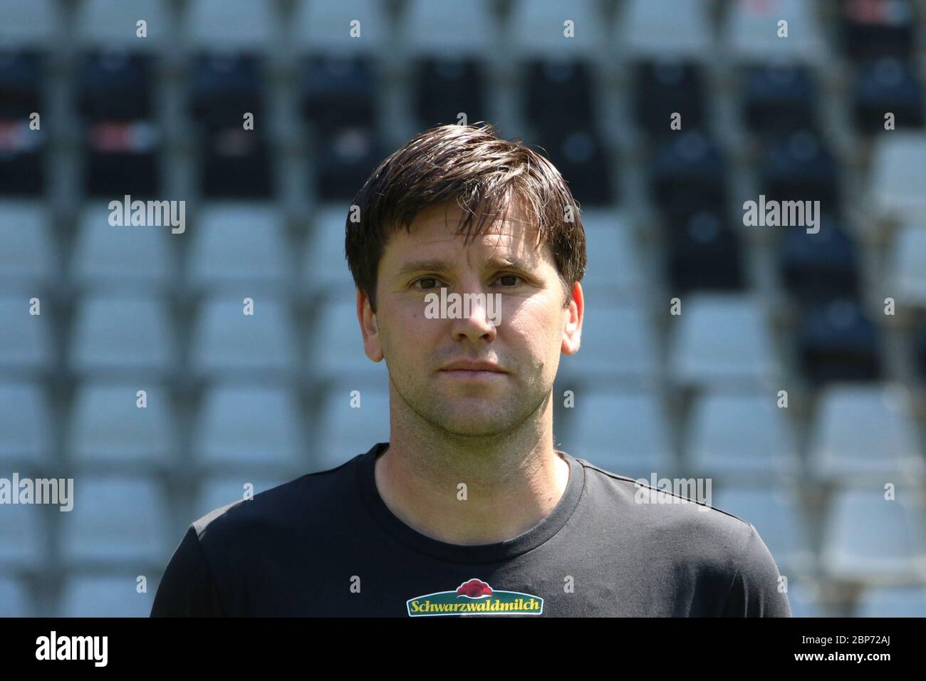 Team photo SC Freiburg season 2019/20 Stock Photo - Alamy
