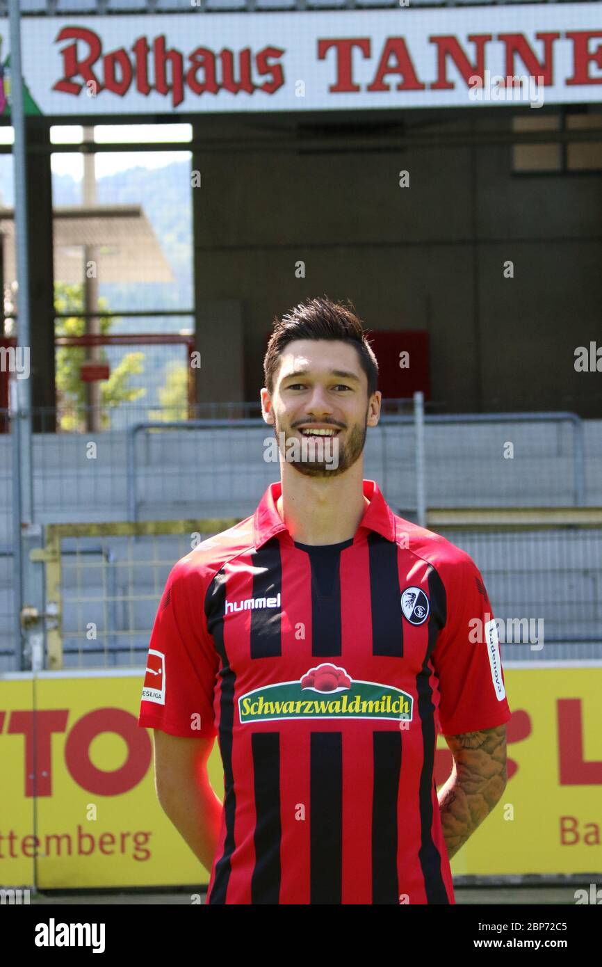 Team photo SC Freiburg season 2019/20 Stock Photo - Alamy