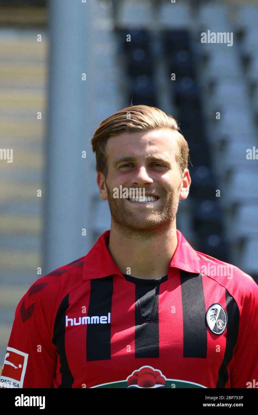 Team photo SC Freiburg season 2019/20 Stock Photo - Alamy