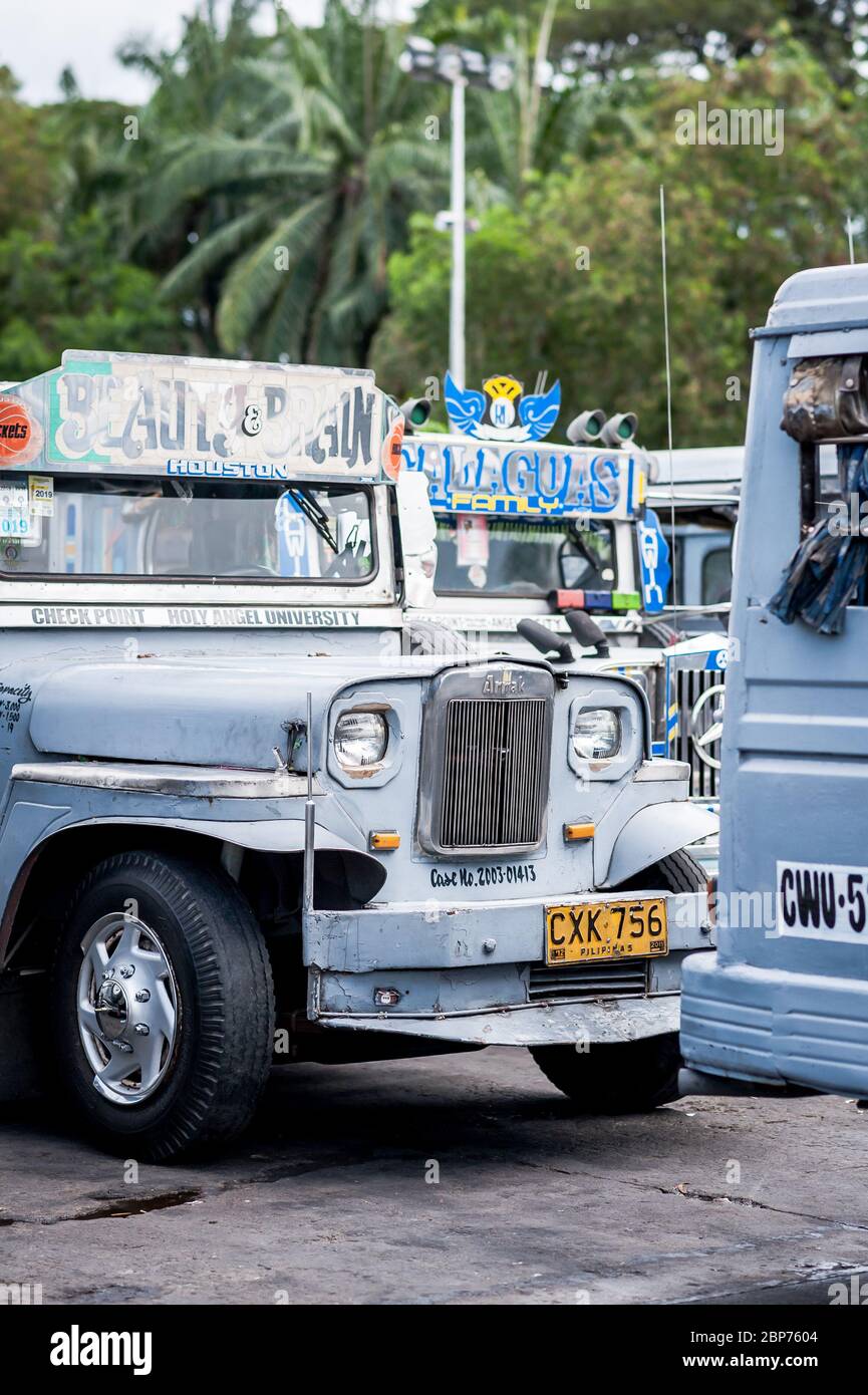 Jeepneys angeles city philippines hi-res stock photography and images ...