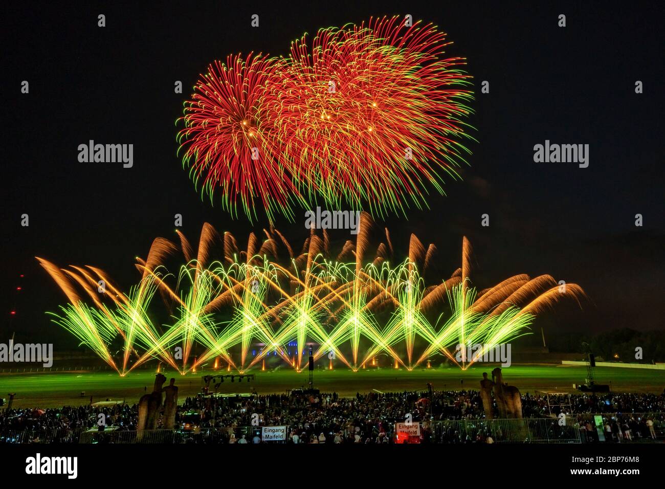 Heron Fireworks (Niederlande) Fireworks at the highest level, showdown ...