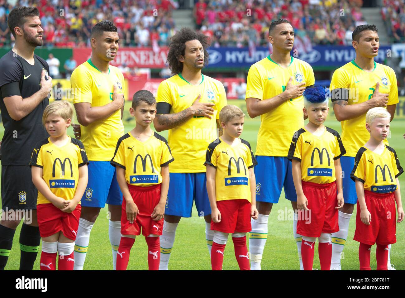 Soccerteam hi-res stock photography and images - Alamy