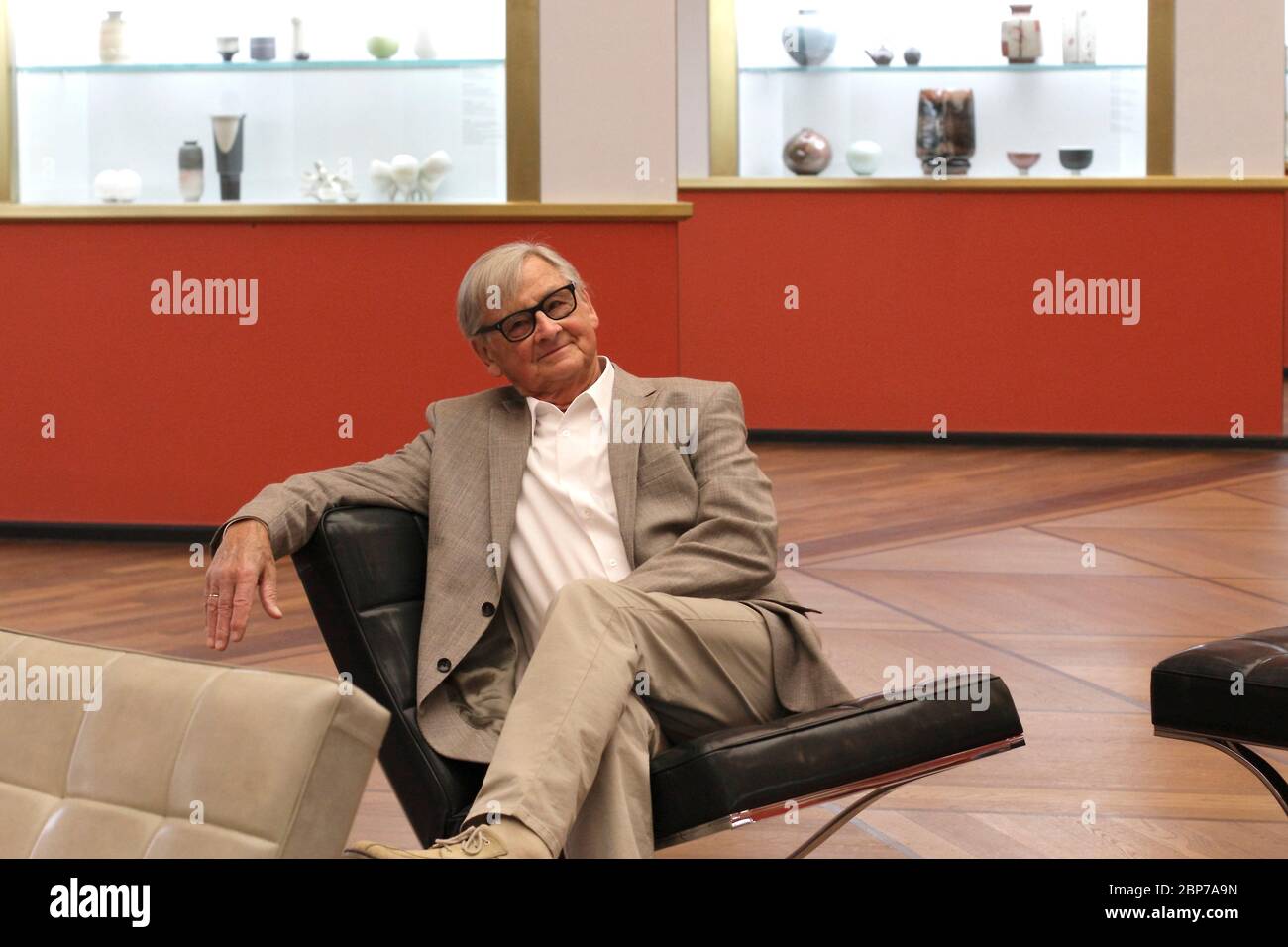 GRASSI Museum of Applied Arts Leipzig - Flat steel furniture by Rudolf ...