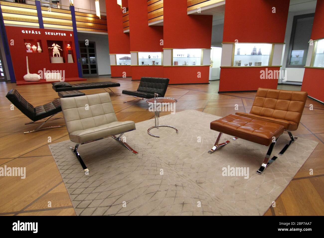 GRASSI Museum of Applied Arts Leipzig - Flat steel furniture by Rudolf ...