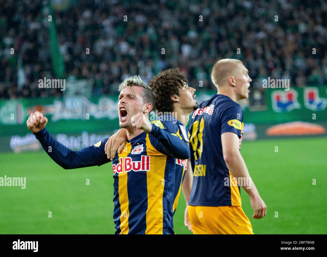 SK Rapid Wien vs Red Bull Salzburg Stock Photo - Alamy