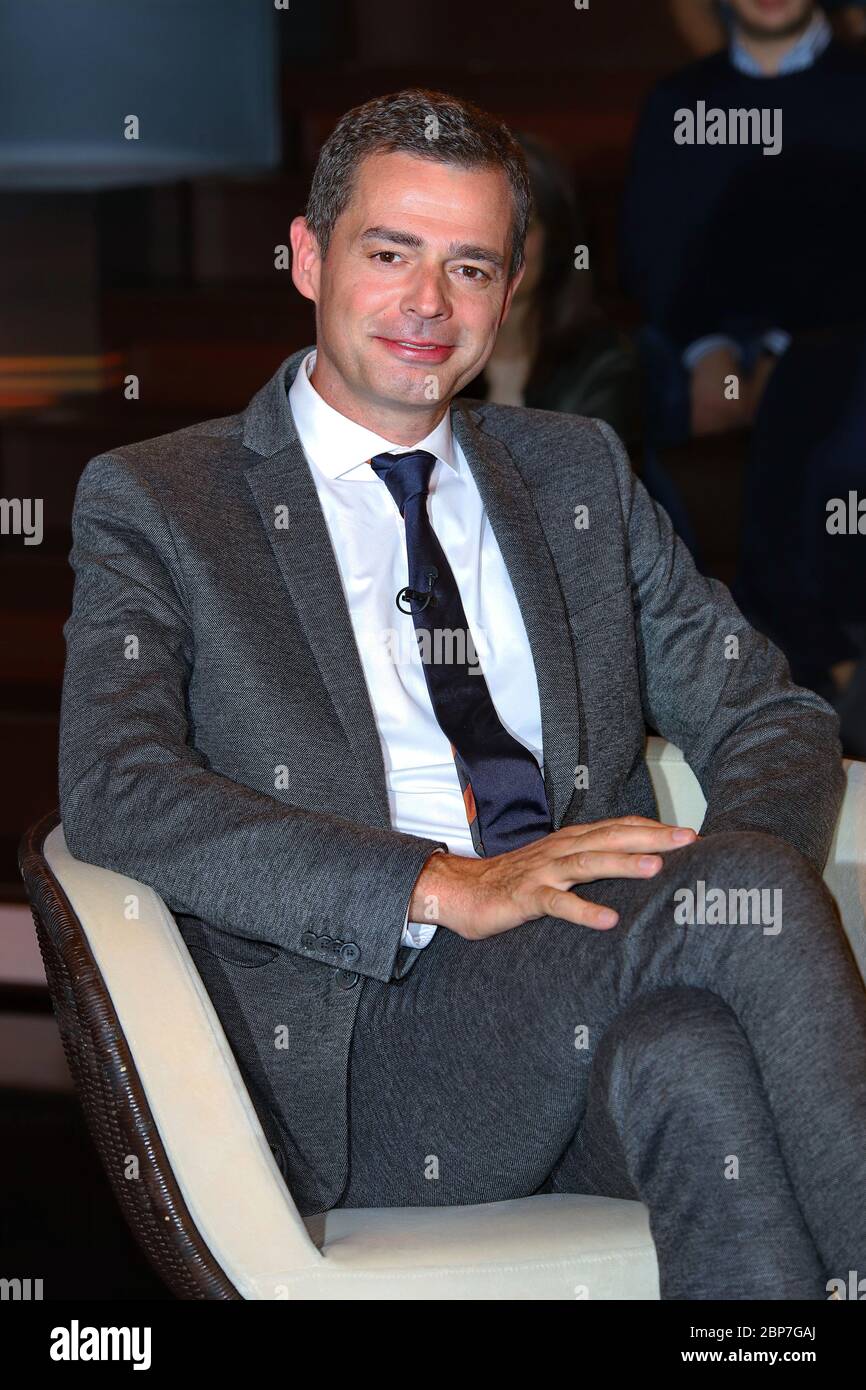 30 mike mike hi-res stock photography and images - Alamy