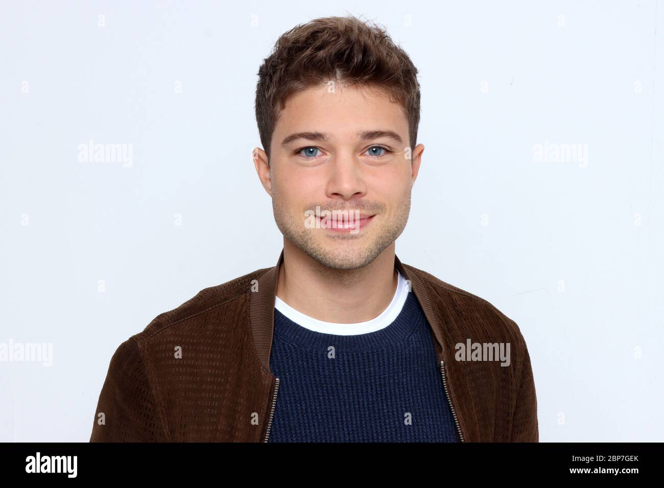 All on 6 hi-res stock photography and images - Alamy