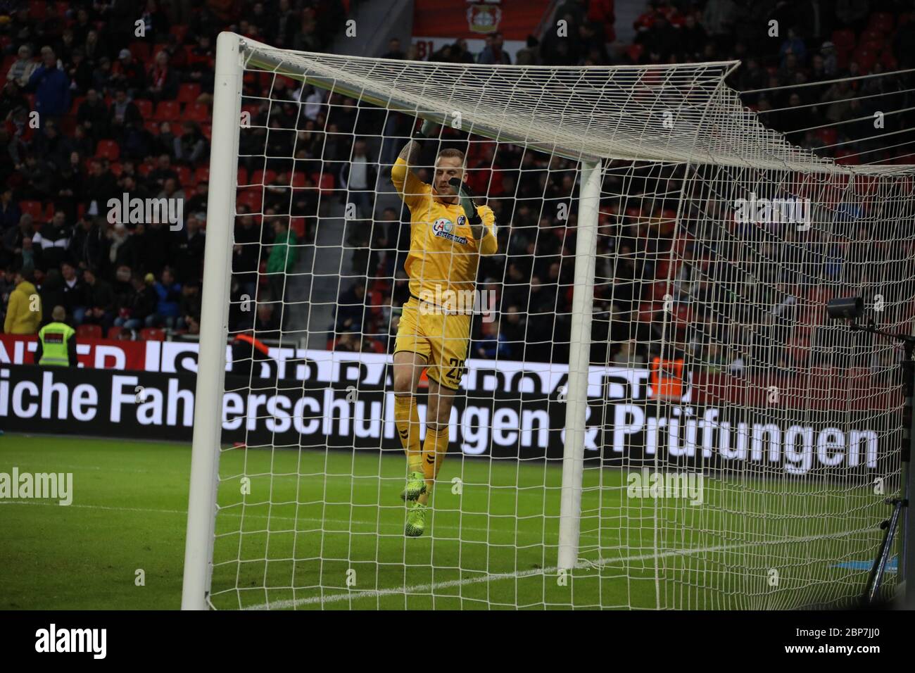 Goalkeeper mark flekken sc freiburg hi-res stock photography and images - Alamy