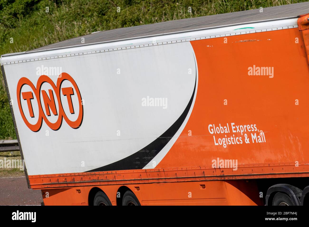 TNT Haulage delivery trucks, lorry, transportation, truck, cargo ...