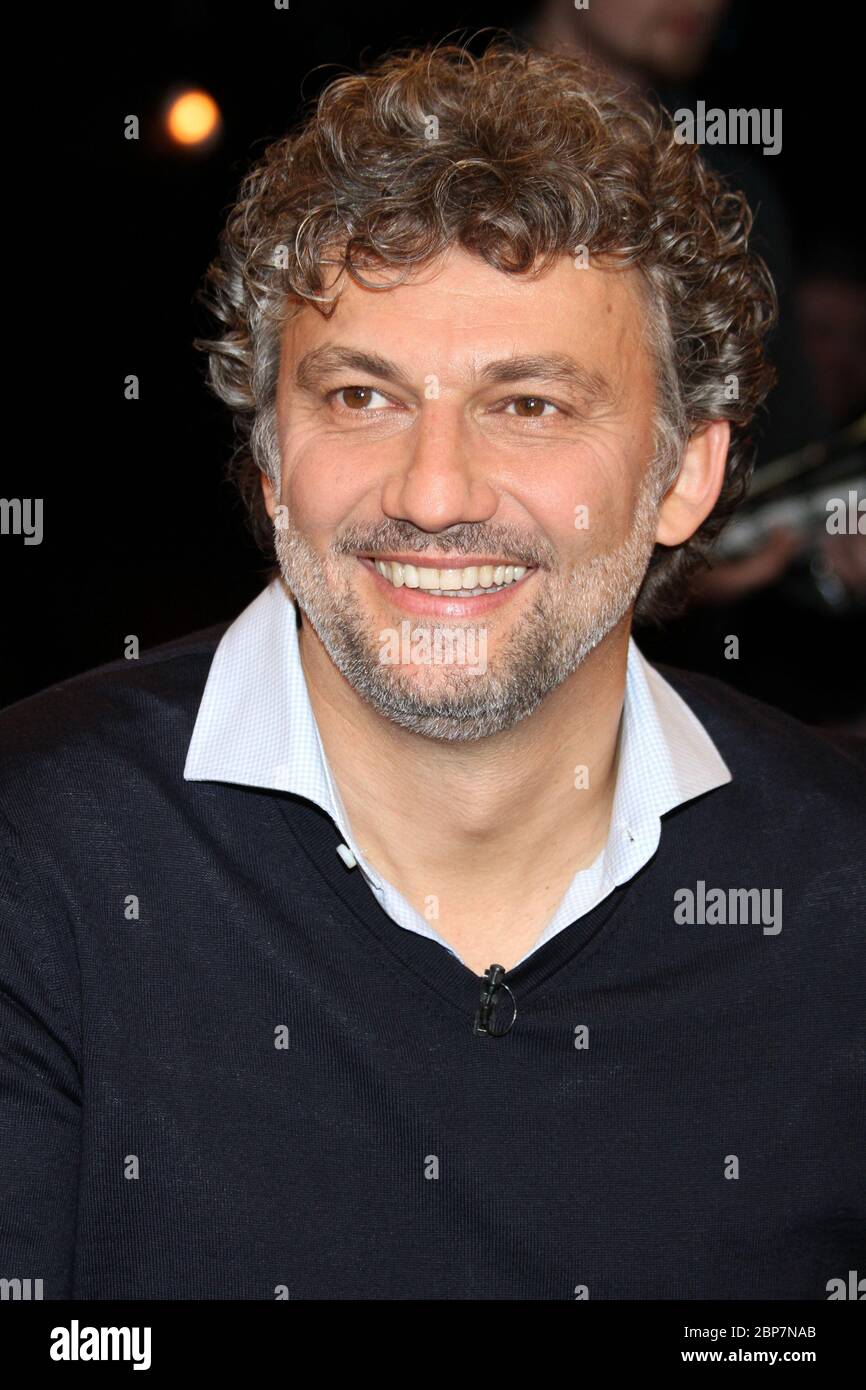 Jonas kaufmann 2019 hi-res stock photography and images - Alamy