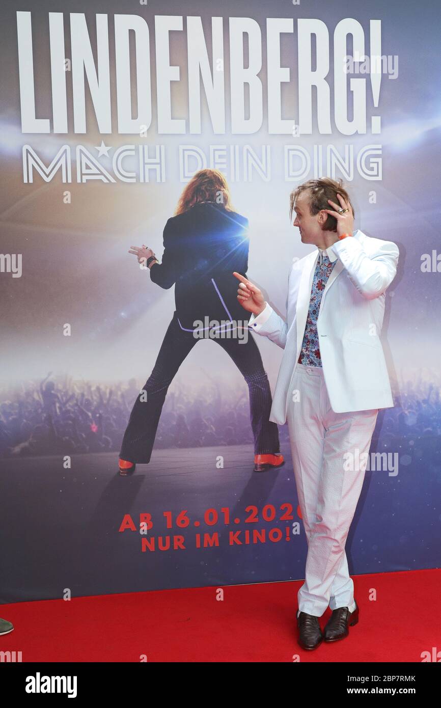 Jan Buelow, Premiere von Lindenberg - Mach Dein Ding im Cinemaxx ...