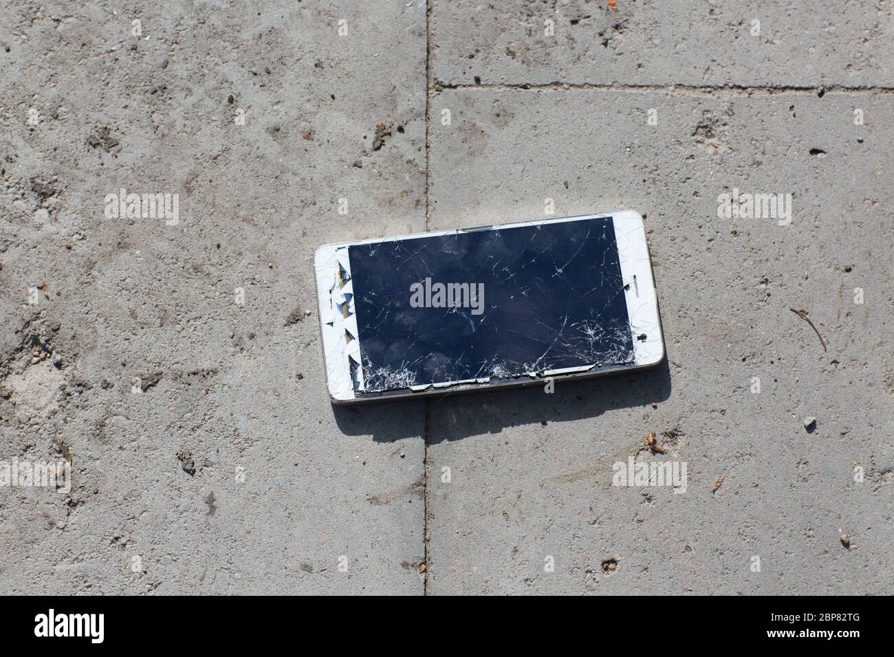 Cellphone Smartphone Drop On Ground High Resolution Stock Photography ...