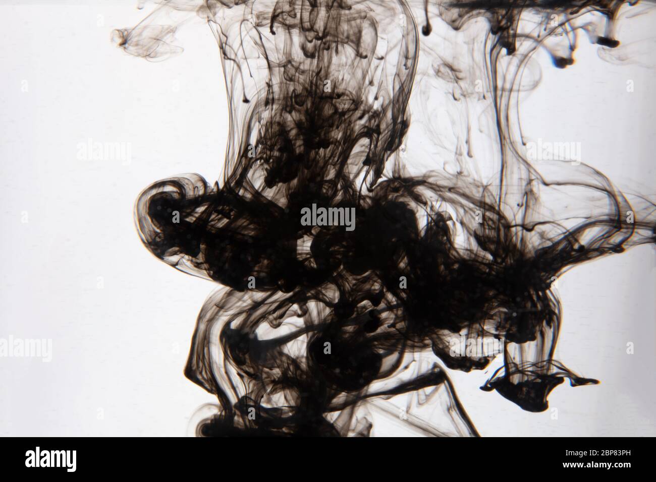 Liquids mixing hi-res stock photography and images - Alamy