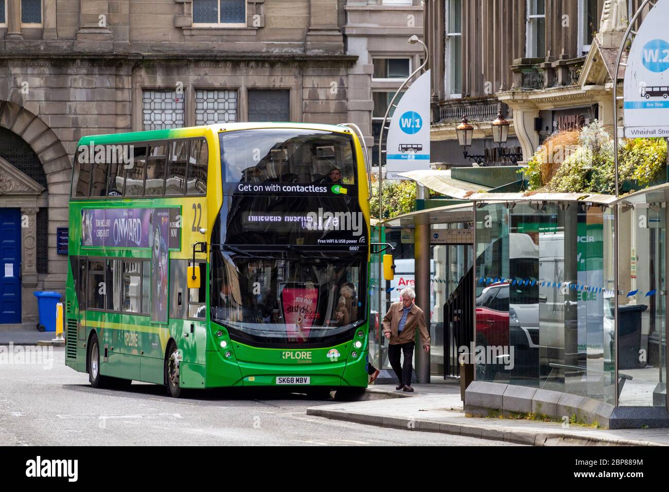Electric buses bus hi-res stock photography and images - Alamy