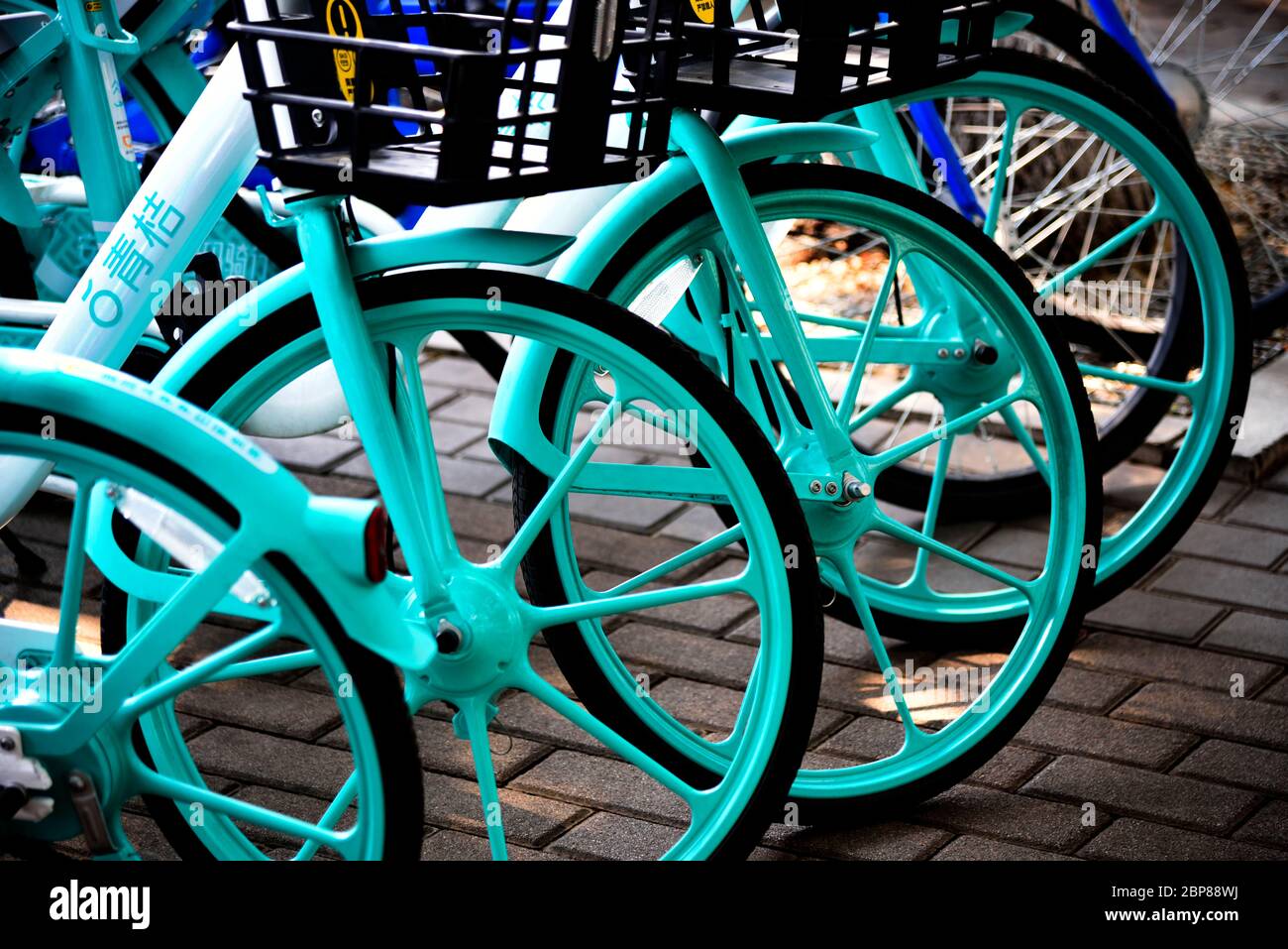Bicycles beijing china hi-res stock photography and images - Alamy
