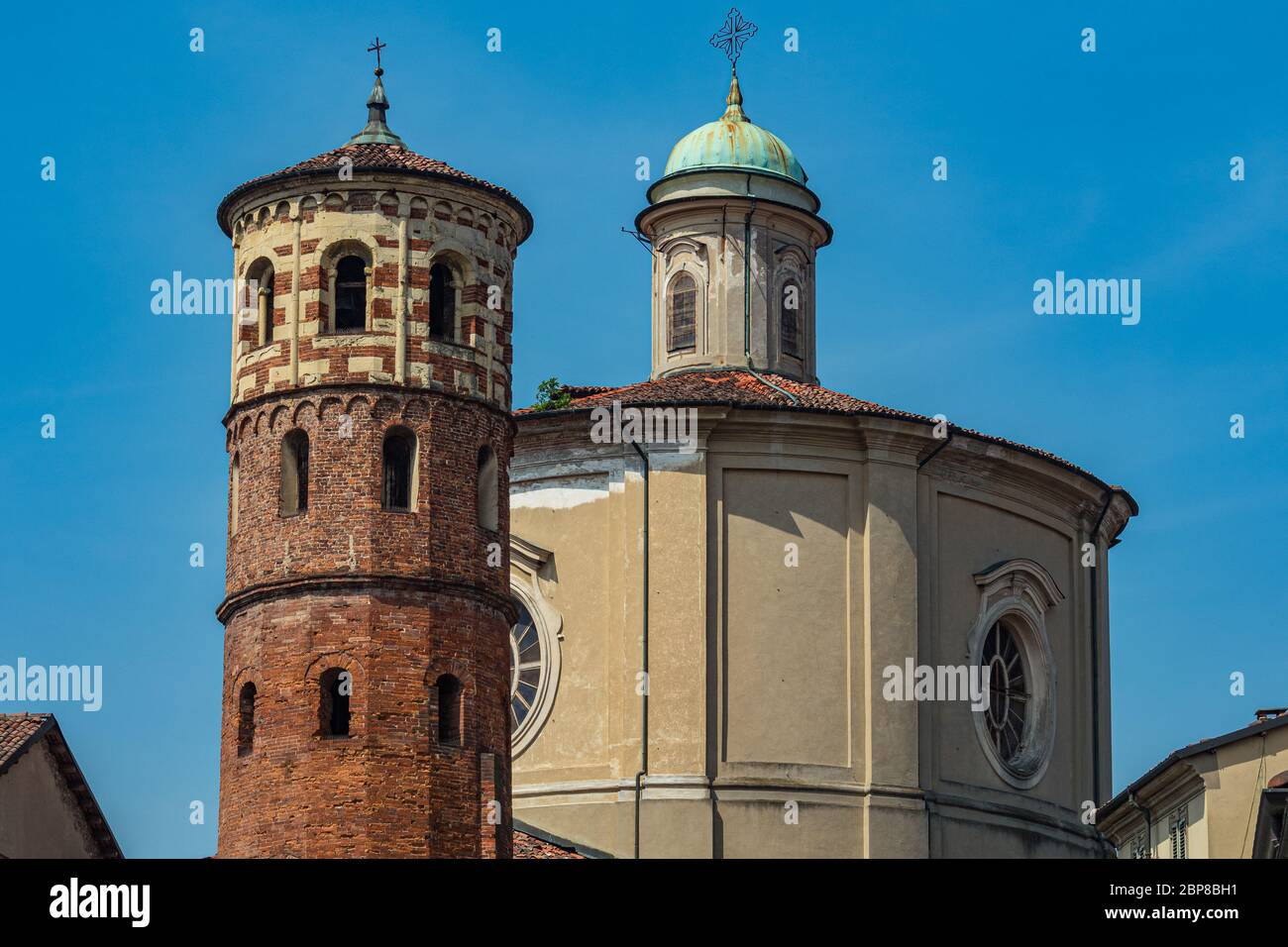 Torre de Rossa and the church of Santa Caterina in Asti Stock Photo - Alamy