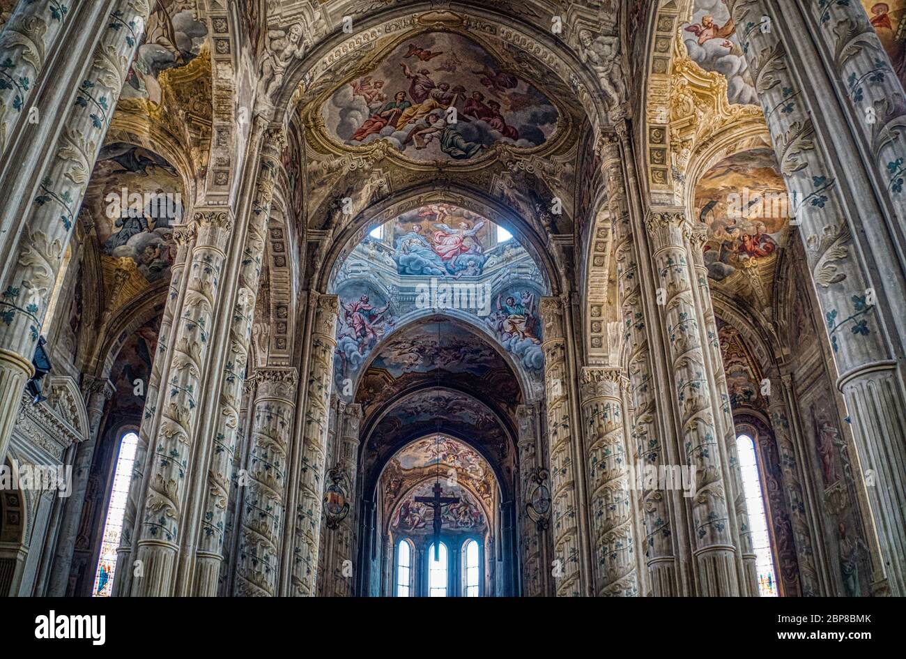 Cattedrale di santa maria assunta asti hi-res stock photography and ...