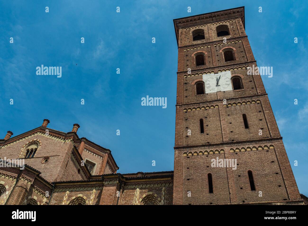 Cattedrale di santa maria assunta asti hi-res stock photography and ...