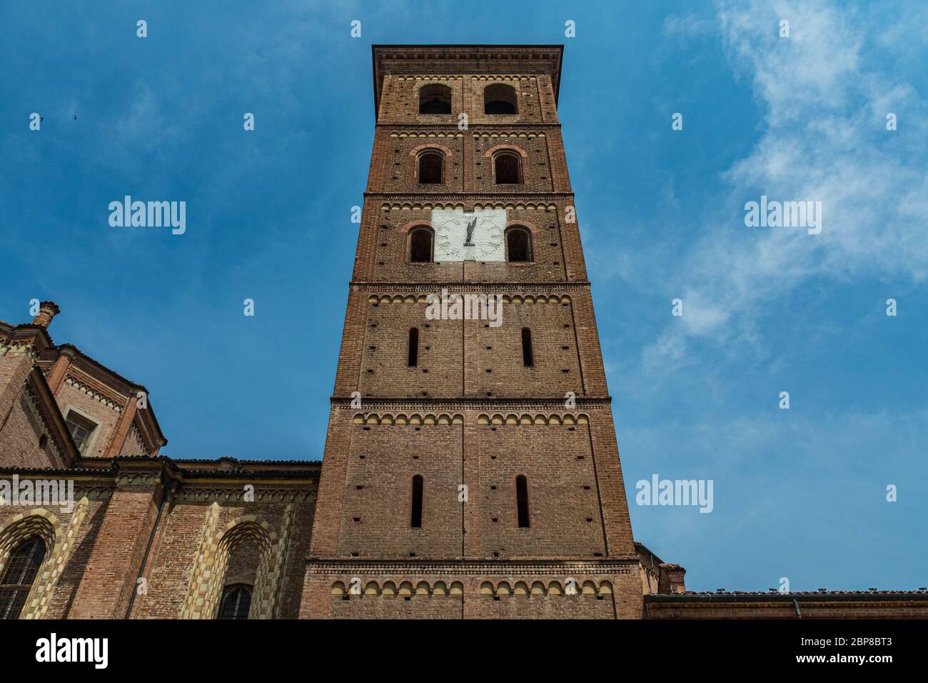 Cattedrale di santa maria assunta asti hi-res stock photography and ...