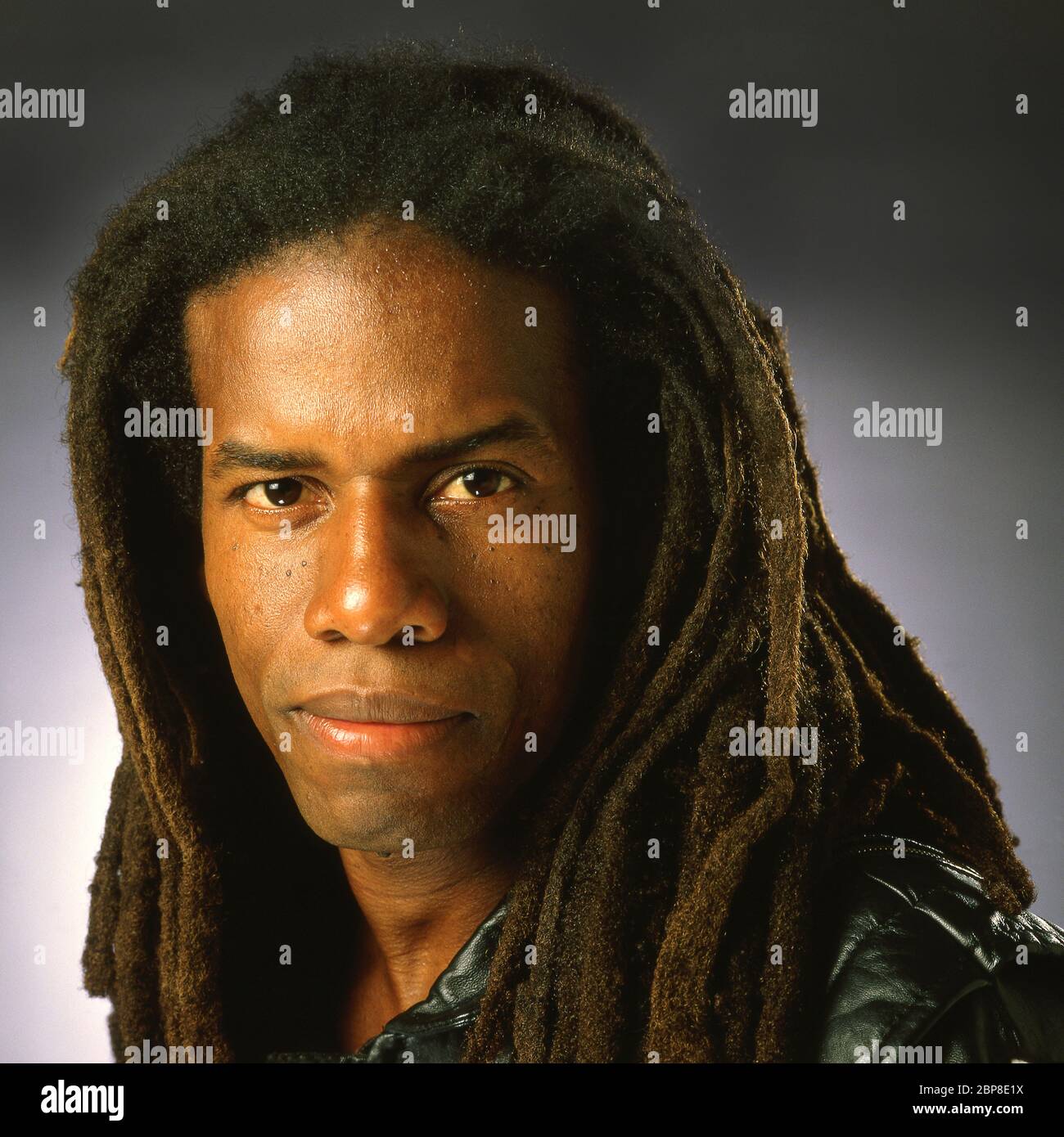 British musician lead singer hi-res stock photography and images - Alamy