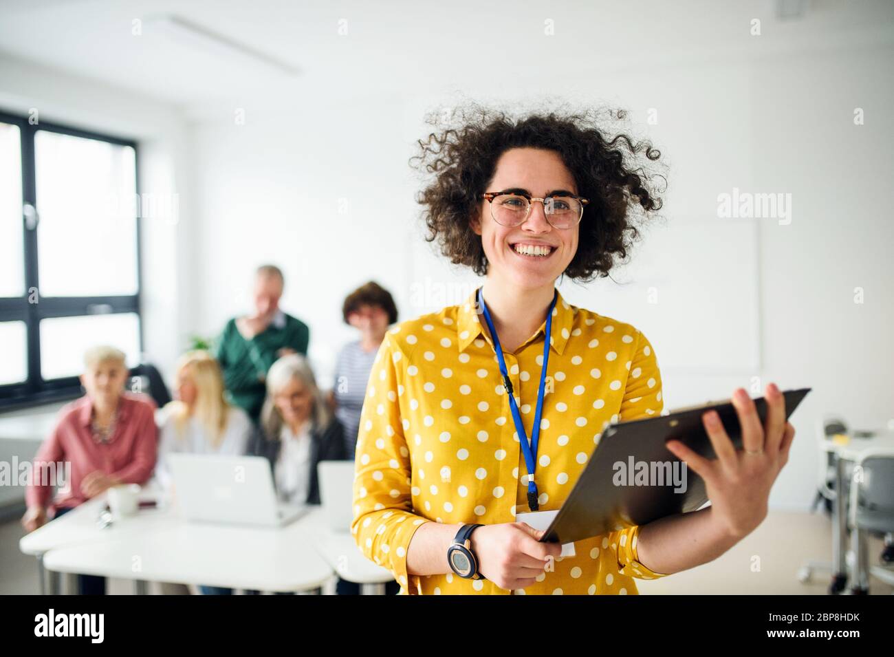 Seniors school classroom hi-res stock photography and images - Alamy