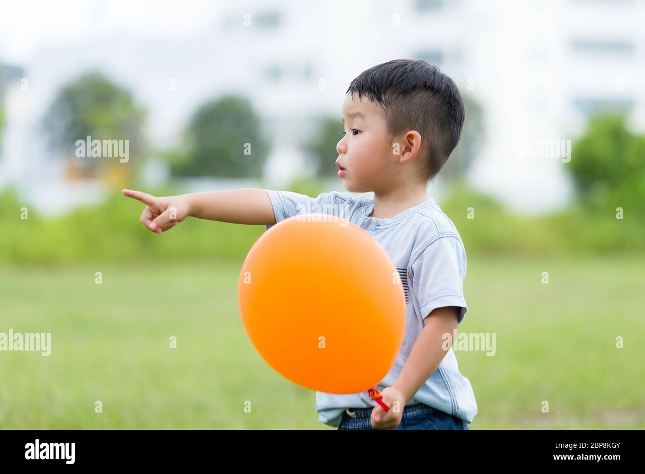 Hand hald hi-res stock photography and images - Alamy