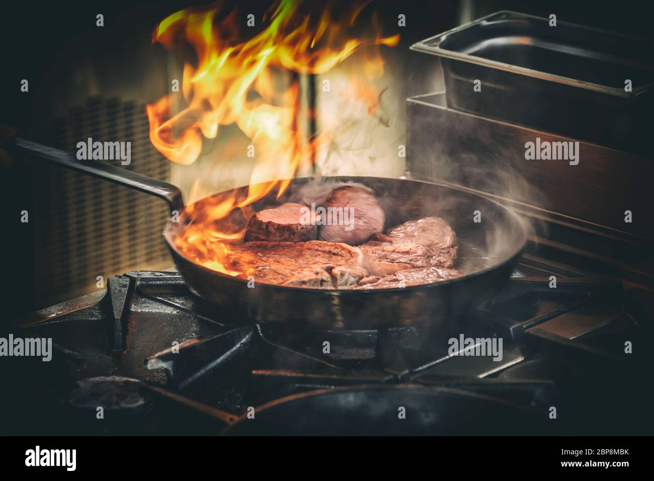 Flambe steak hi-res stock photography and images - Alamy