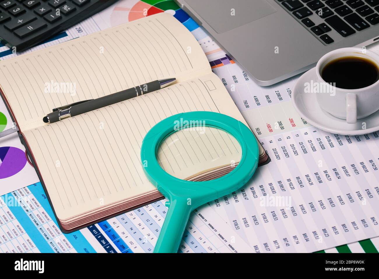 Document with tables hi-res stock photography and images - Alamy