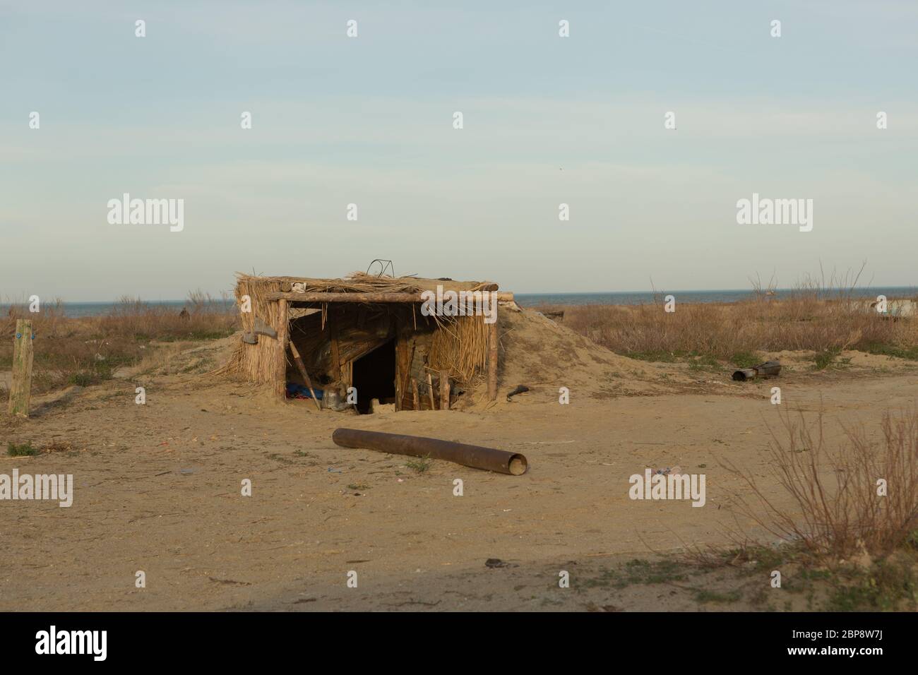Old house in the ground Stock Photo - Alamy