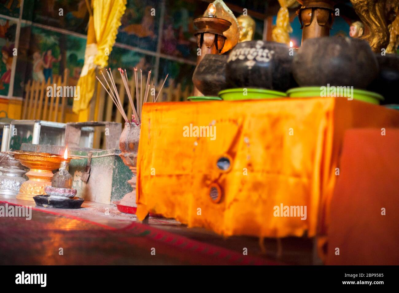 Incense burning inside temple hi-res stock photography and images - Alamy
