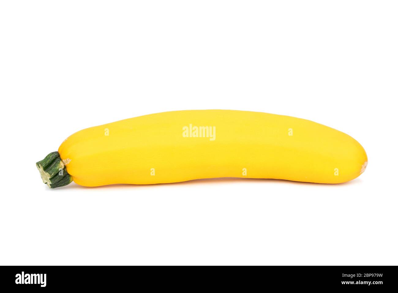 Single young yellow zucchini (courgette Stock Photo - Alamy