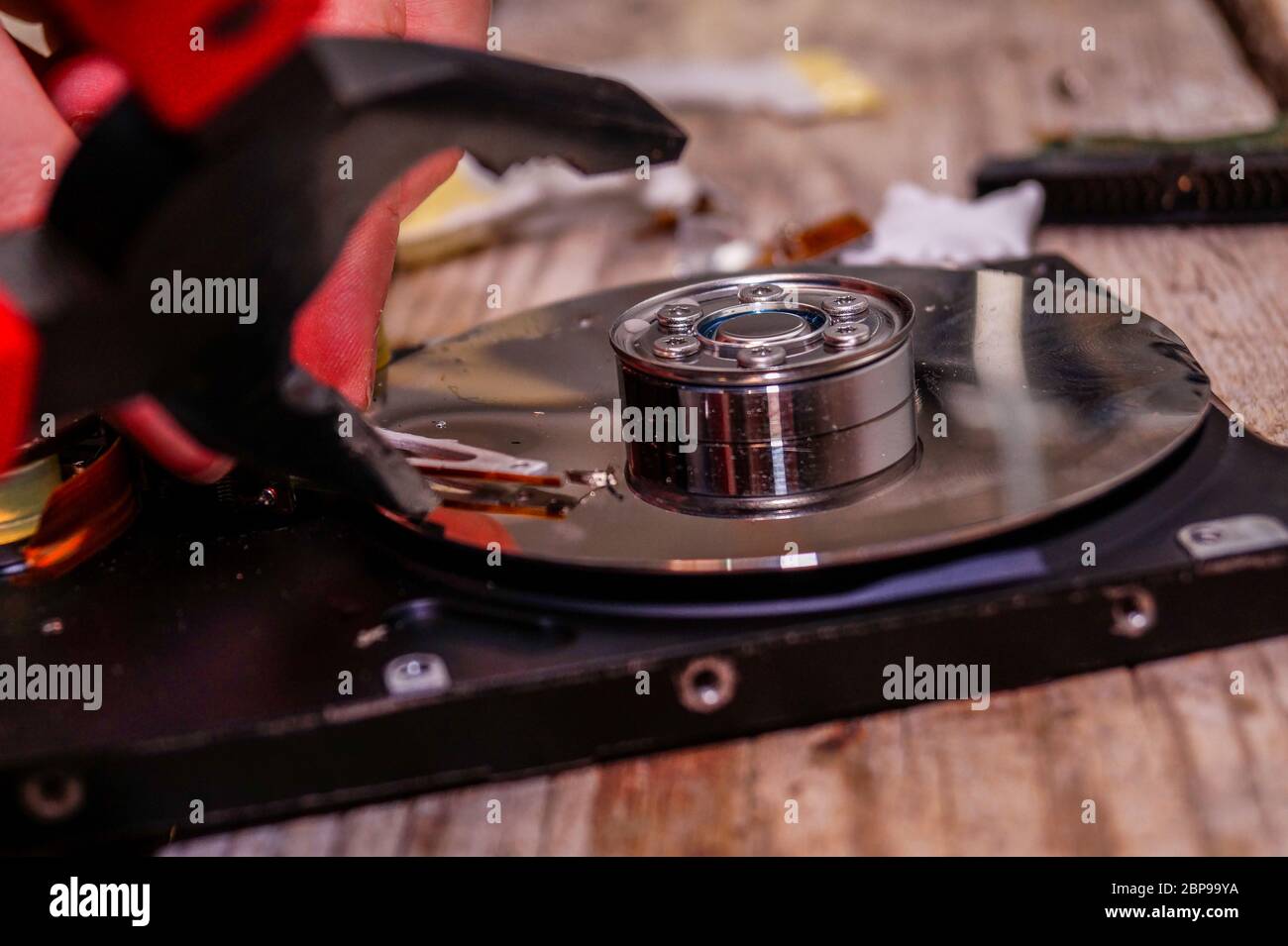Breaks the circuit hi-res stock photography and images - Alamy