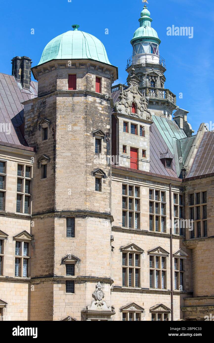 William shakespeare monument kronborg castle hi-res stock photography ...