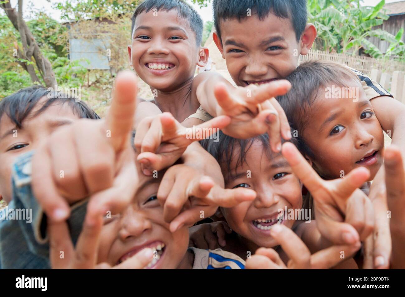 Portraits of happy children hi-res stock photography and images - Alamy