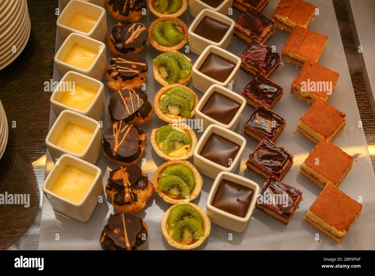Party food small portions hi-res stock photography and images - Alamy