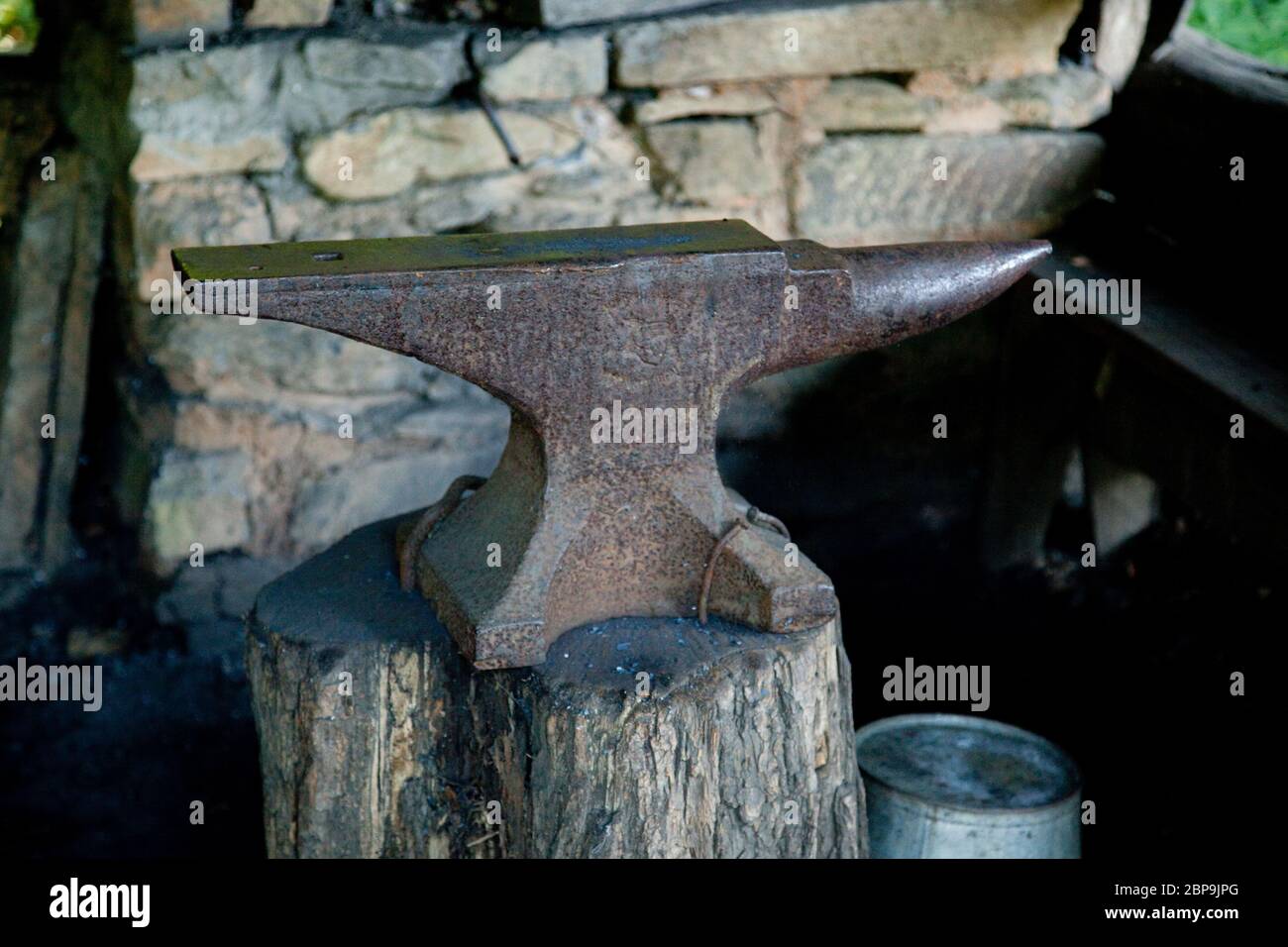 Metal anvil outdoors Stock Photo - Alamy
