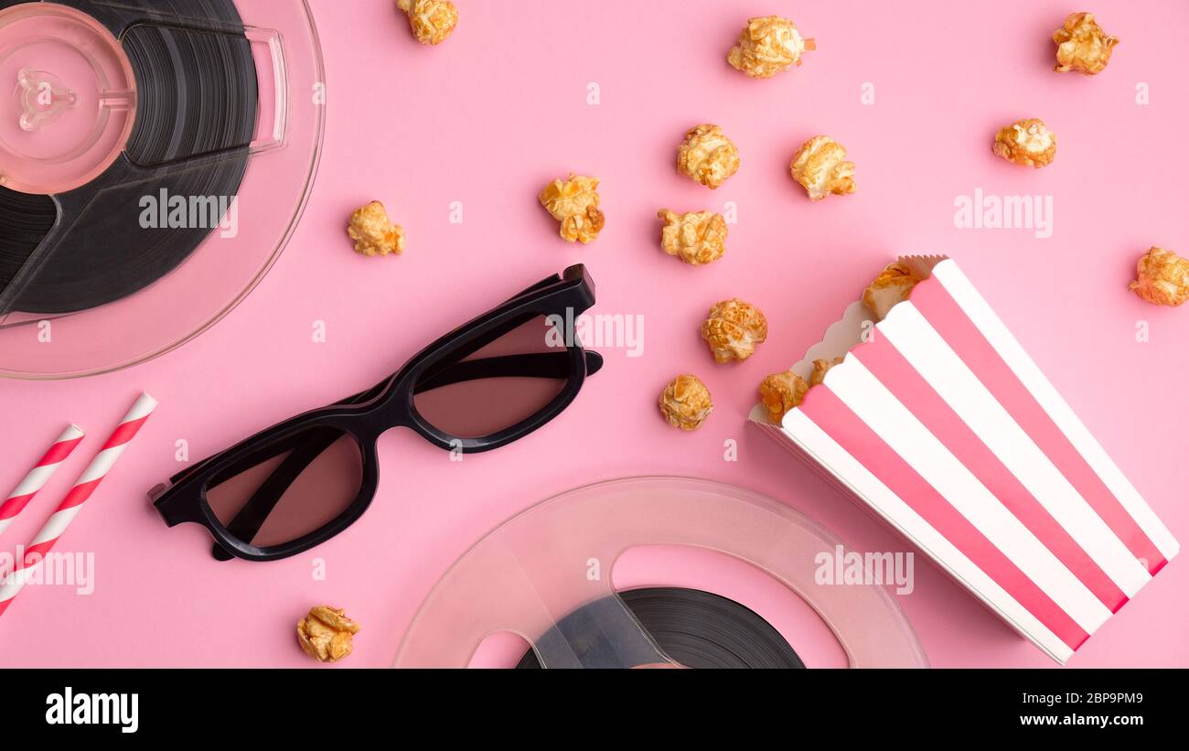 Watching movie with popcorn concept. Flat lay composition with 3d ...