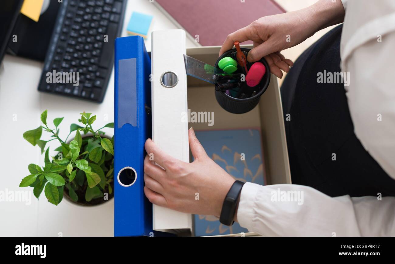 Resignation box hi-res stock photography and images - Alamy