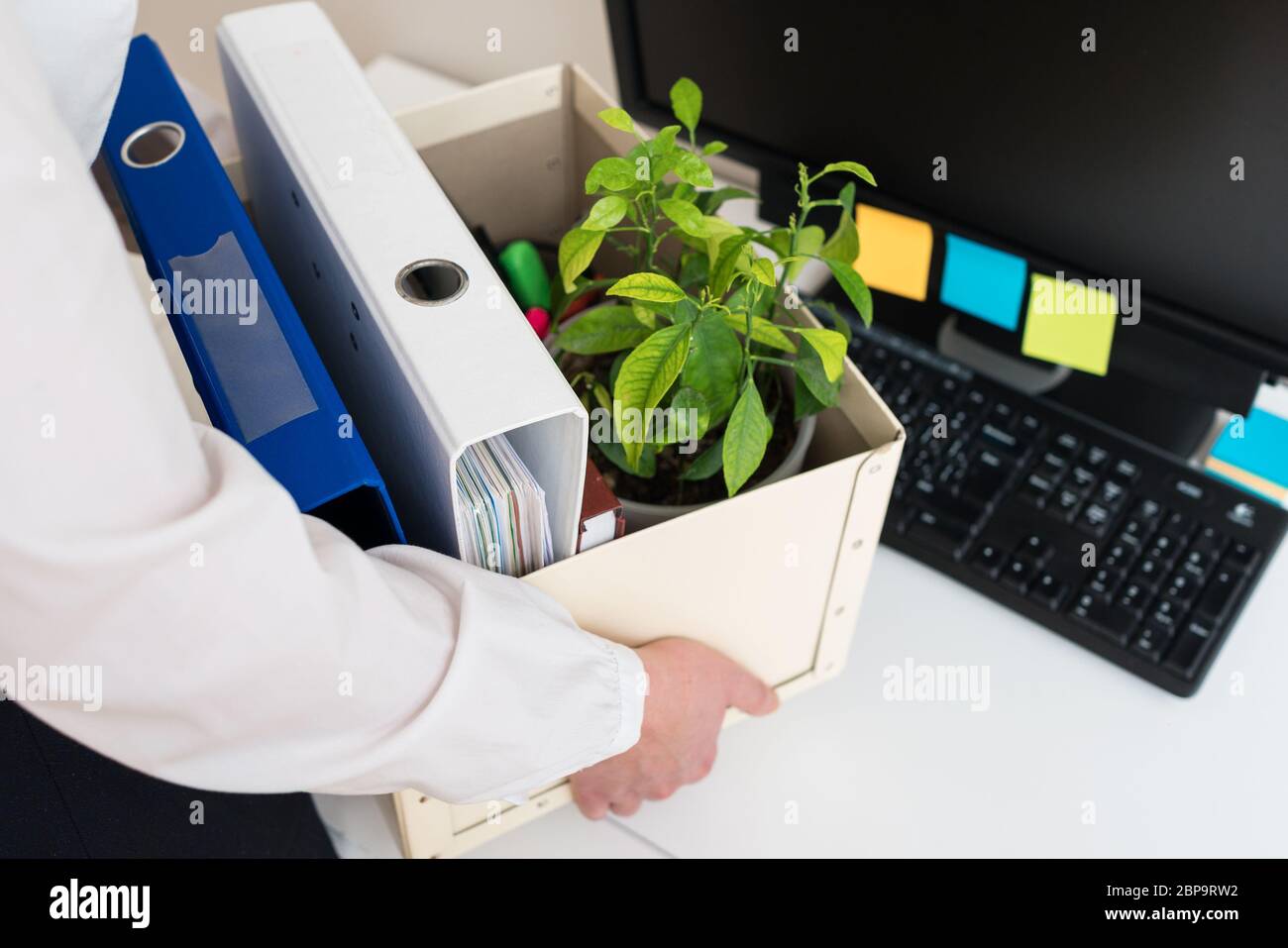 Resignation box hi-res stock photography and images - Alamy