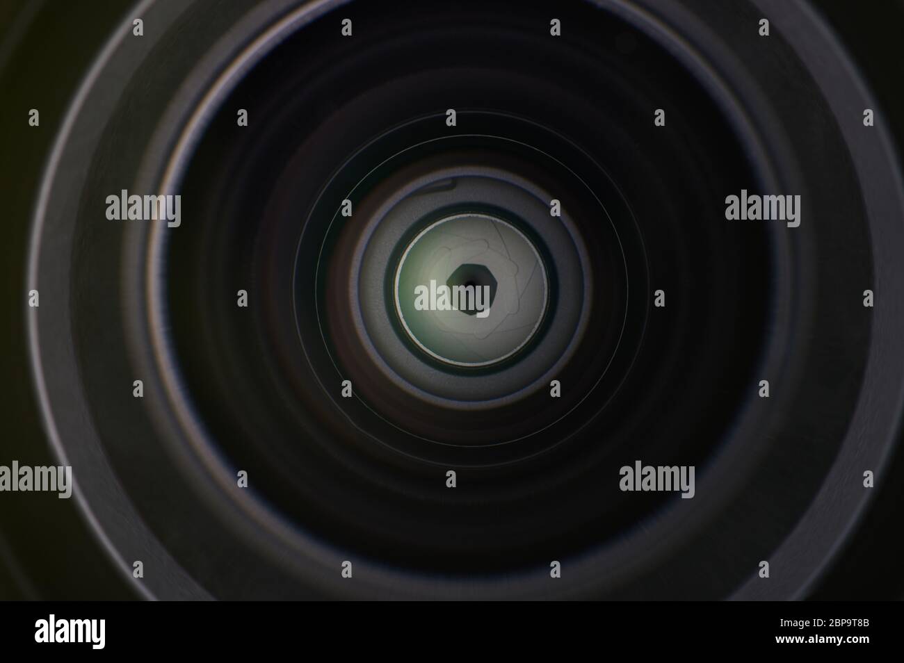 Diaphragm hi-res stock photography and images - Alamy