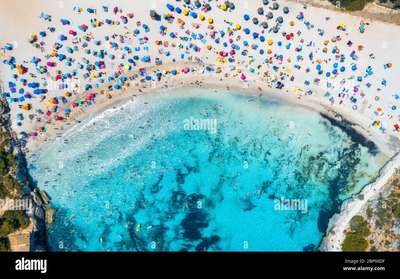 Sandy beach with people hi-res stock photography and images - Alamy