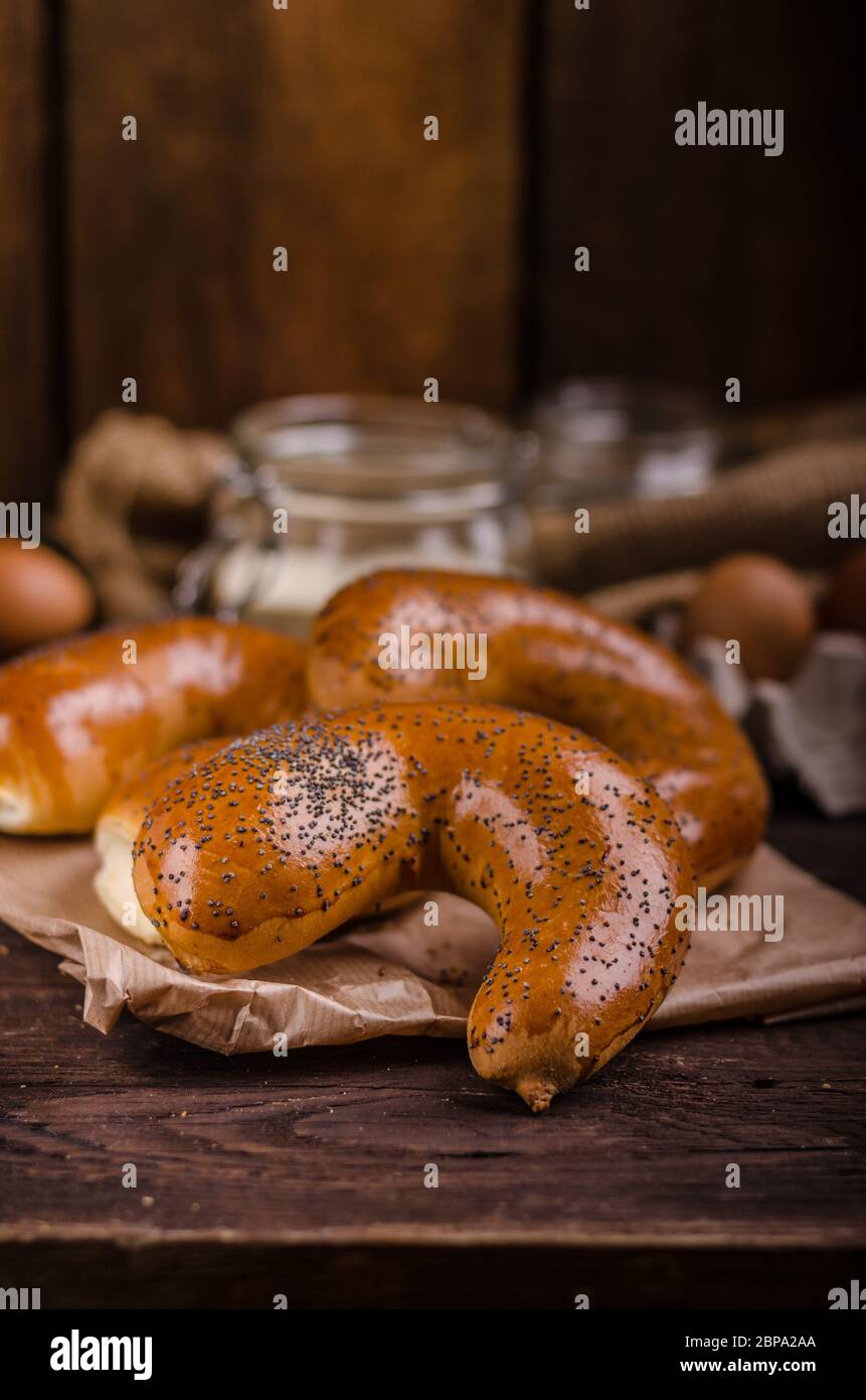 Healthy kaiser buns poppy hi-res stock photography and images - Alamy