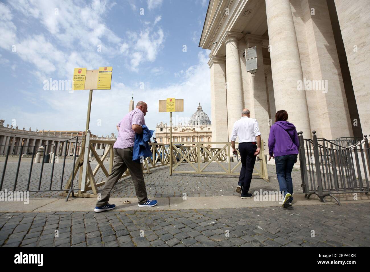 Vatican City, Vatican. 18th May, 2020. The Saint Peter Basilica reopens ...