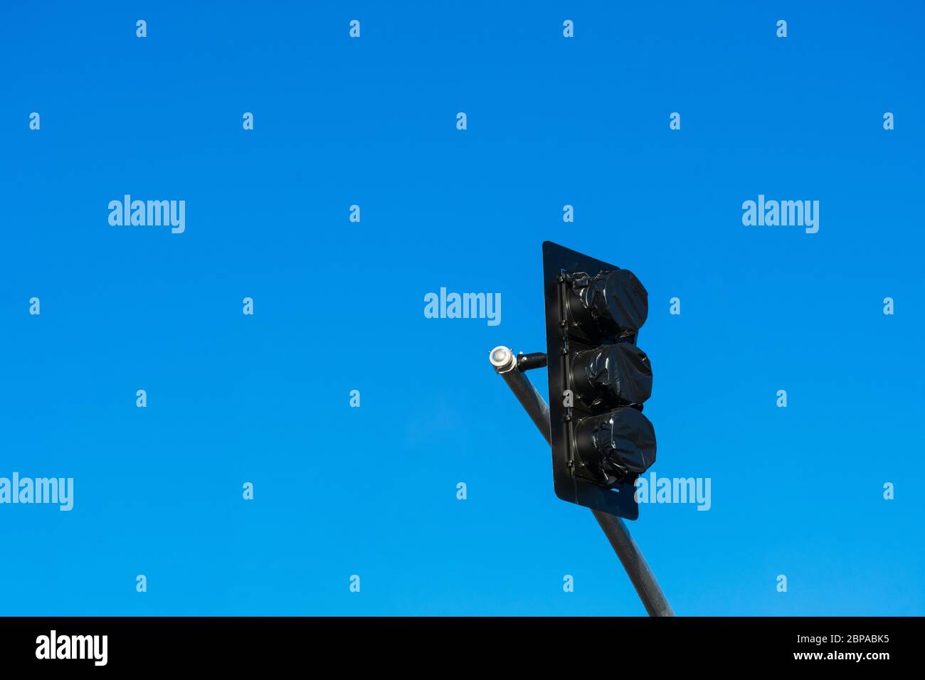 New traffic signals hi-res stock photography and images - Alamy