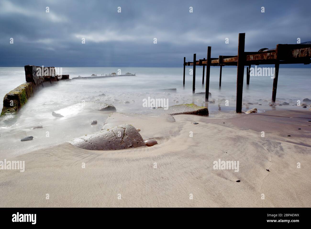 Wooden jetty sea seascape hi-res stock photography and images - Alamy