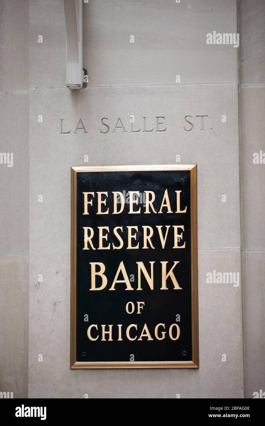 Lasalle bank building chicago hi-res stock photography and images - Alamy