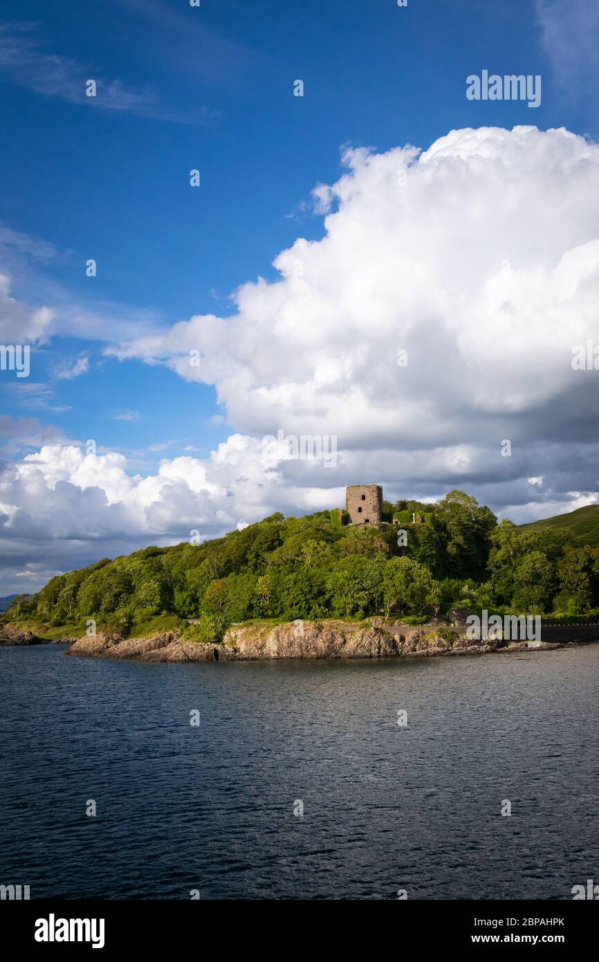 Dunollie castle hi-res stock photography and images - Alamy