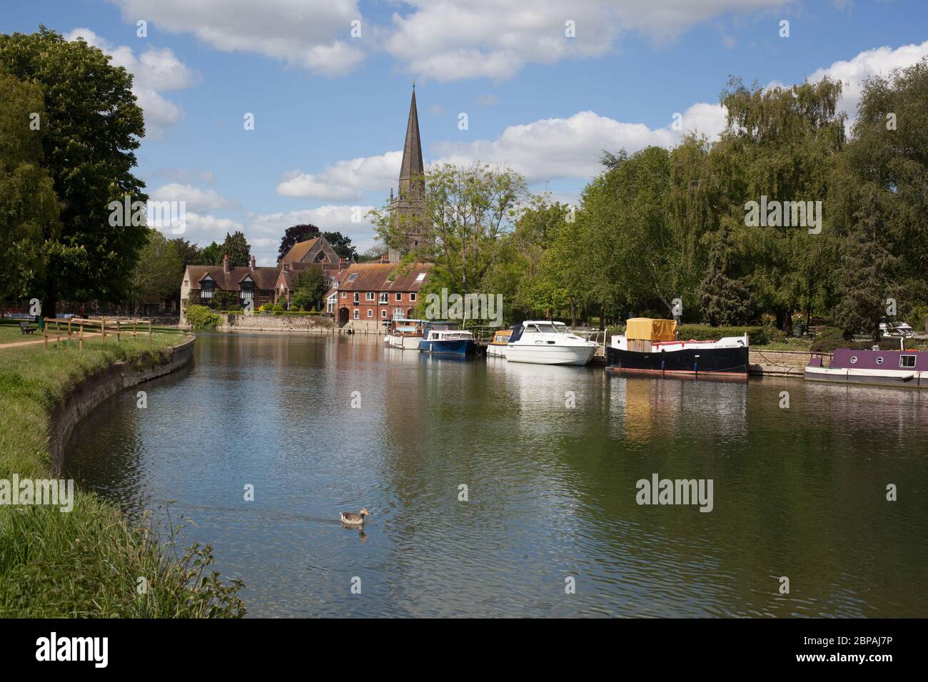 River views along The Thames in Abingdon, Oxfordshire, UK Stock Photo ...